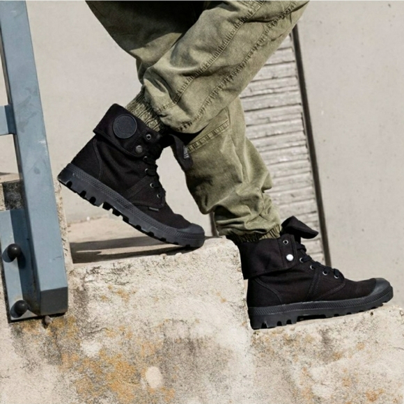 Palladium | Shoes | Palladium Mens Pampa Baggy Canvas Boots Black New ...